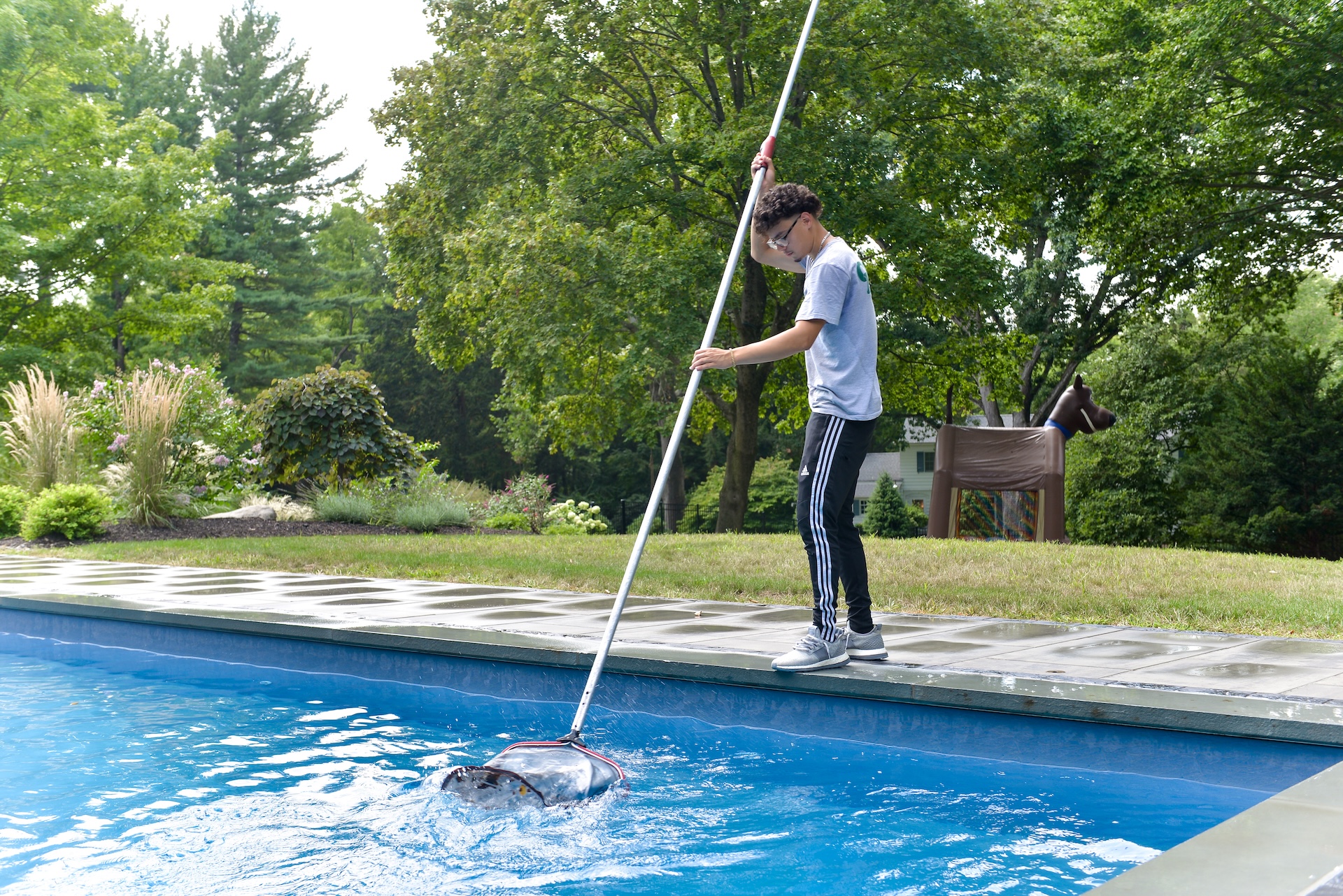 Careers - Azureon Pool Care